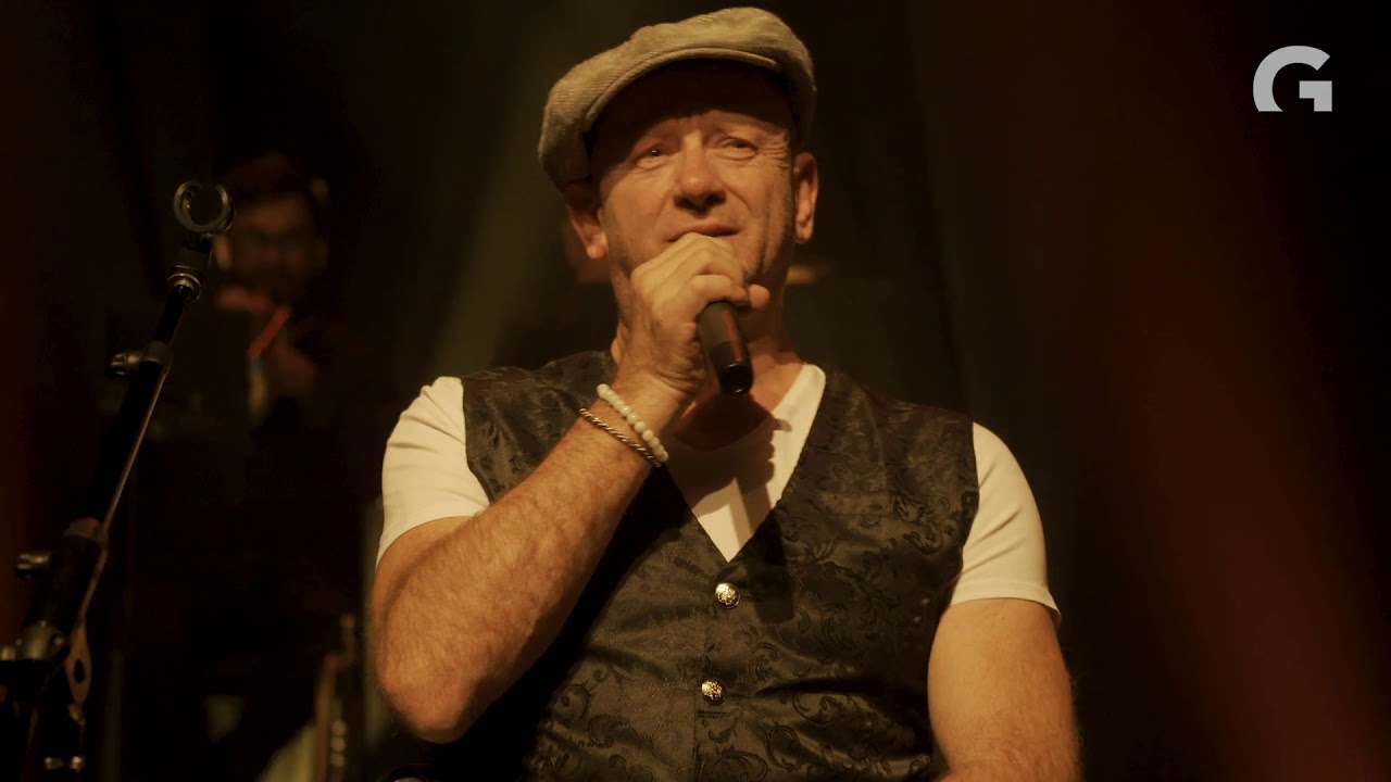 Le Blues de l'Entremont - Gérald Métroz - Clip live officiel 2020 - YouTube
