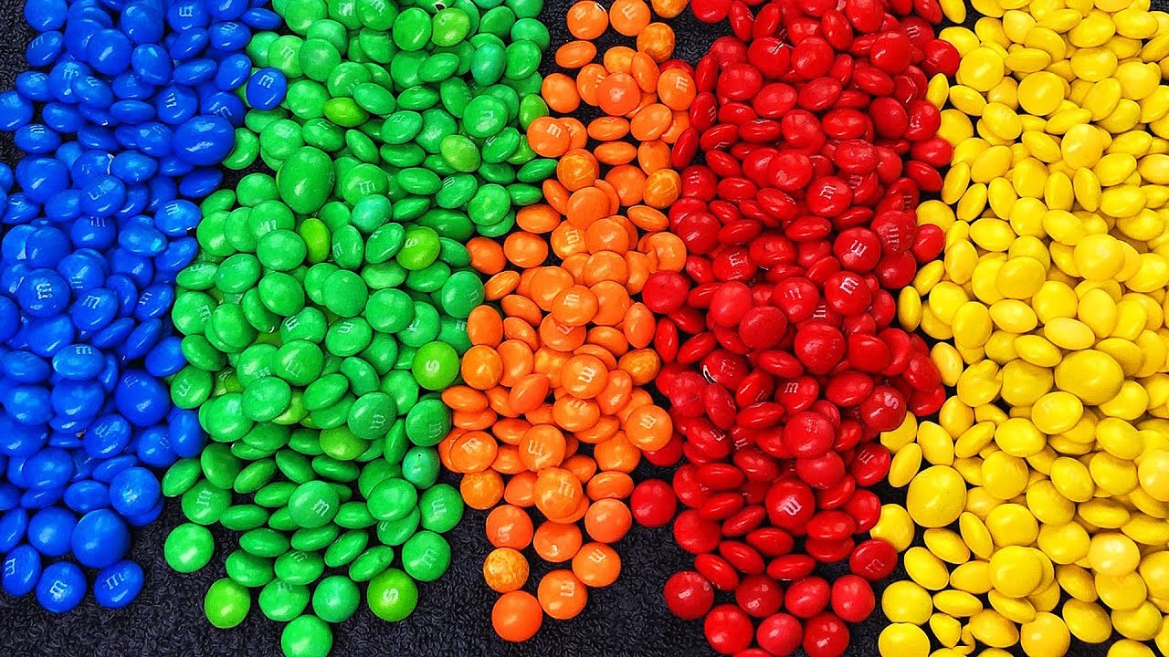 Los COLORES - clasificación de dulces - Aprende los Colores - YouTube