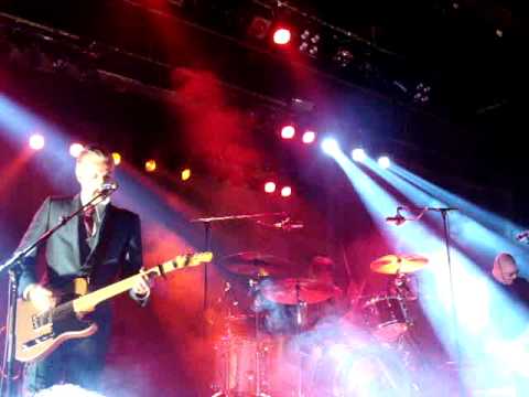 TRIGGERFINGER - short term memory - @ trix - YouTube