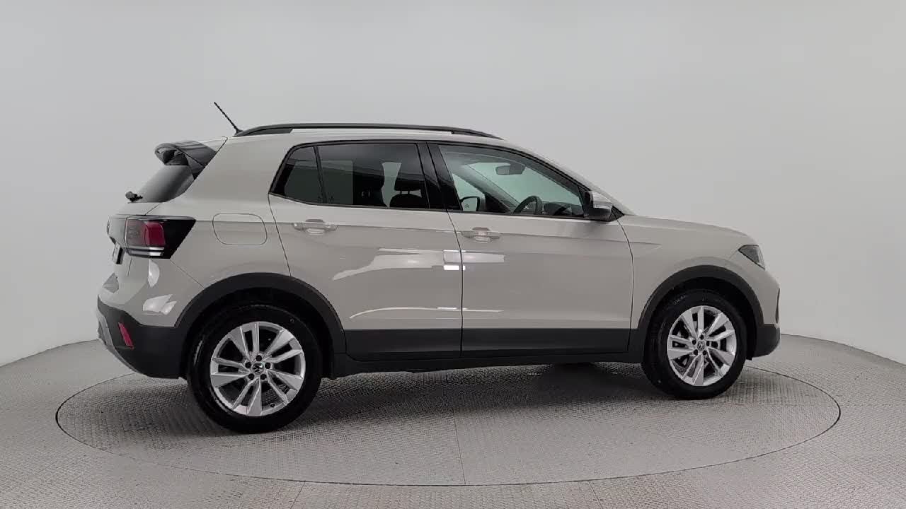 251D18772 - 2025 Volkswagen Golf EDITION 75 1.5TSI 5DR 116HP RefId ...