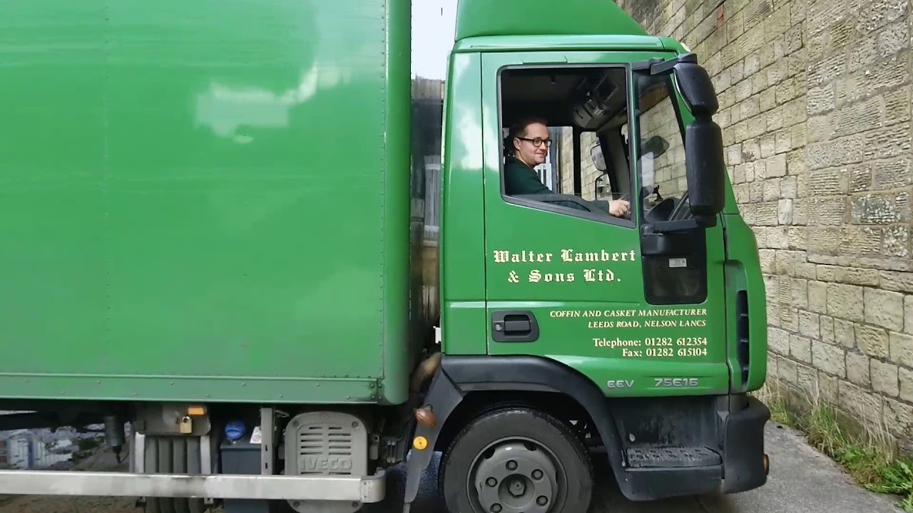 HGV Reversing Exercise for C License - YouTube