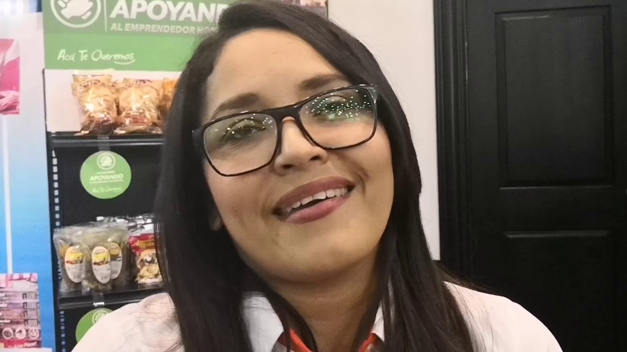 Maylin Mejía representante de La Colonia - YouTube