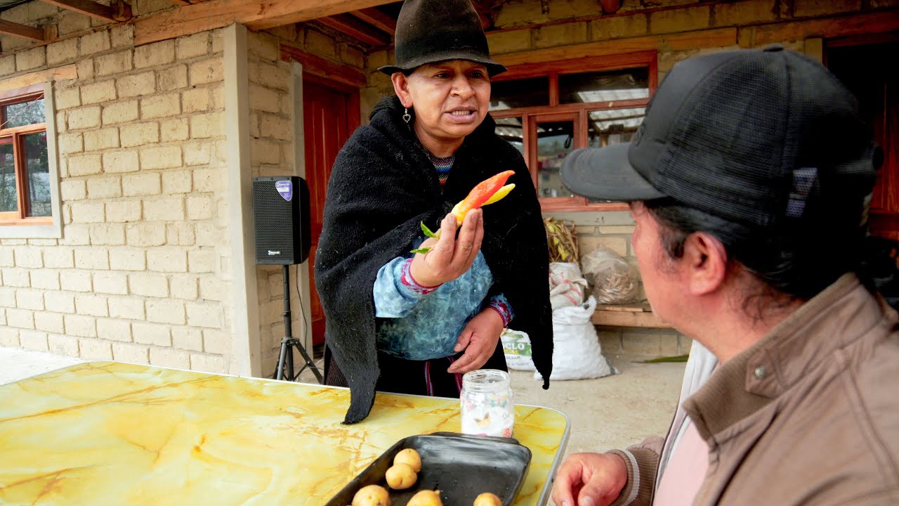 Como PREPARAR un ají con pepa de sambo | Caminos de Luchito - YouTube