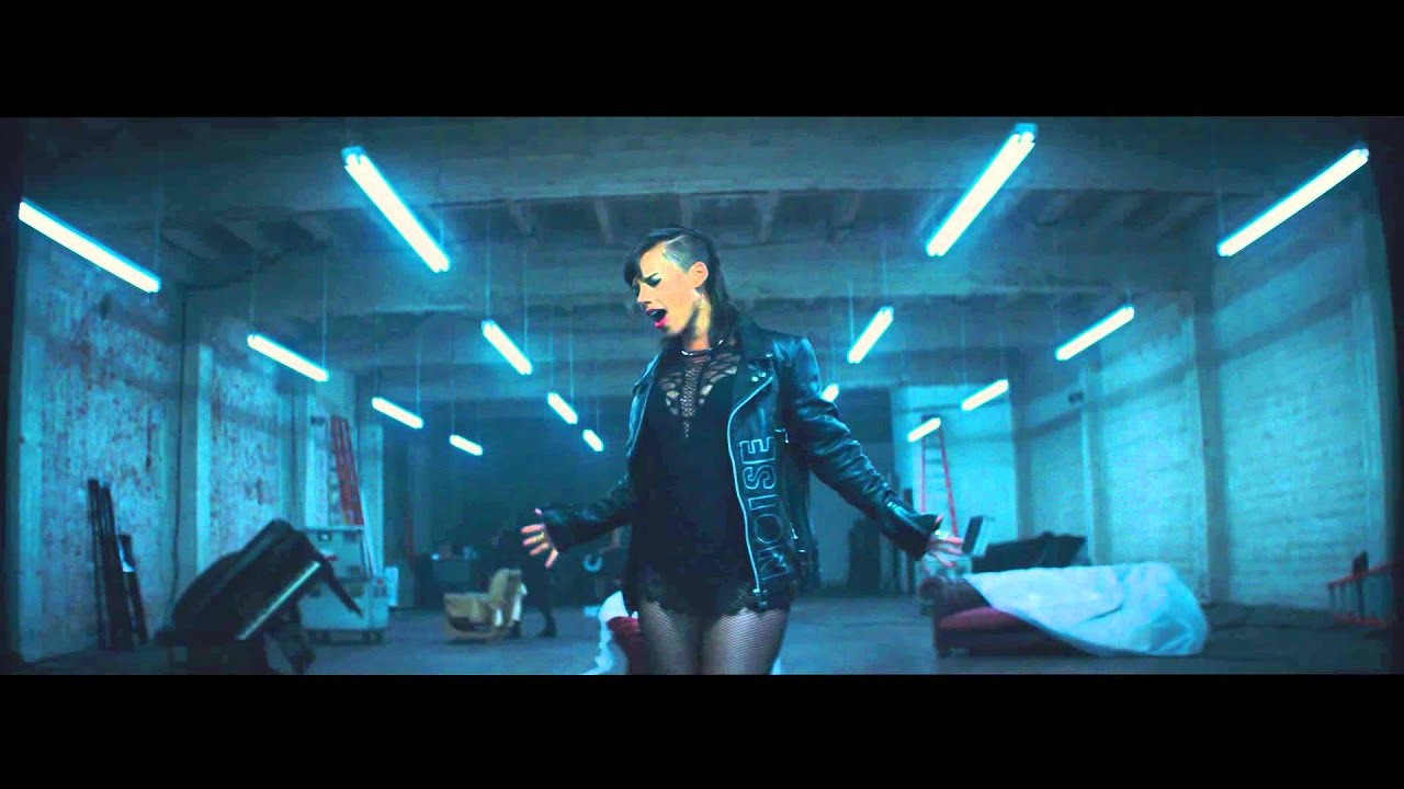 THE AMAZING SPIDER-MAN 2 BSO - Videoclip de Alicia Keys: "It's on again ...