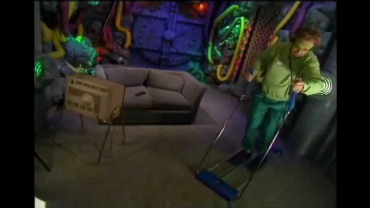 MST3K - Mike calls the Mads - YouTube