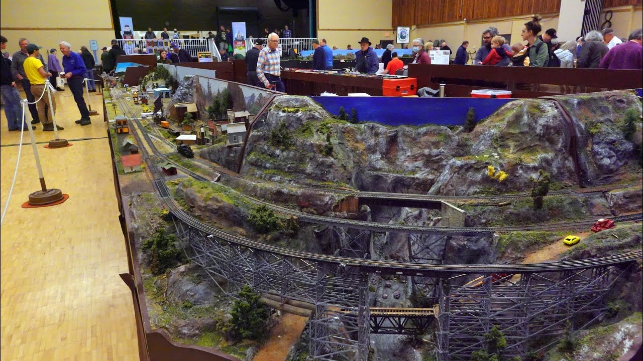 North Island Model Railroaders at Nanaimo Model Train Show - YouTube