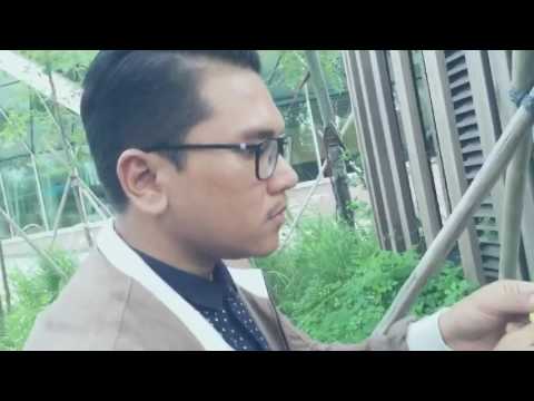 The Man From Bekasi Trailer .. Singapore scene..