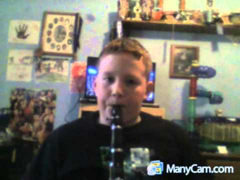Me playing the AVGN theme song on my clarinet - YouTube