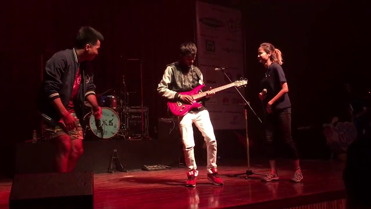 2x5 - Small World Small Band live at Met Yerng 3 Charity Concert (2017 ...