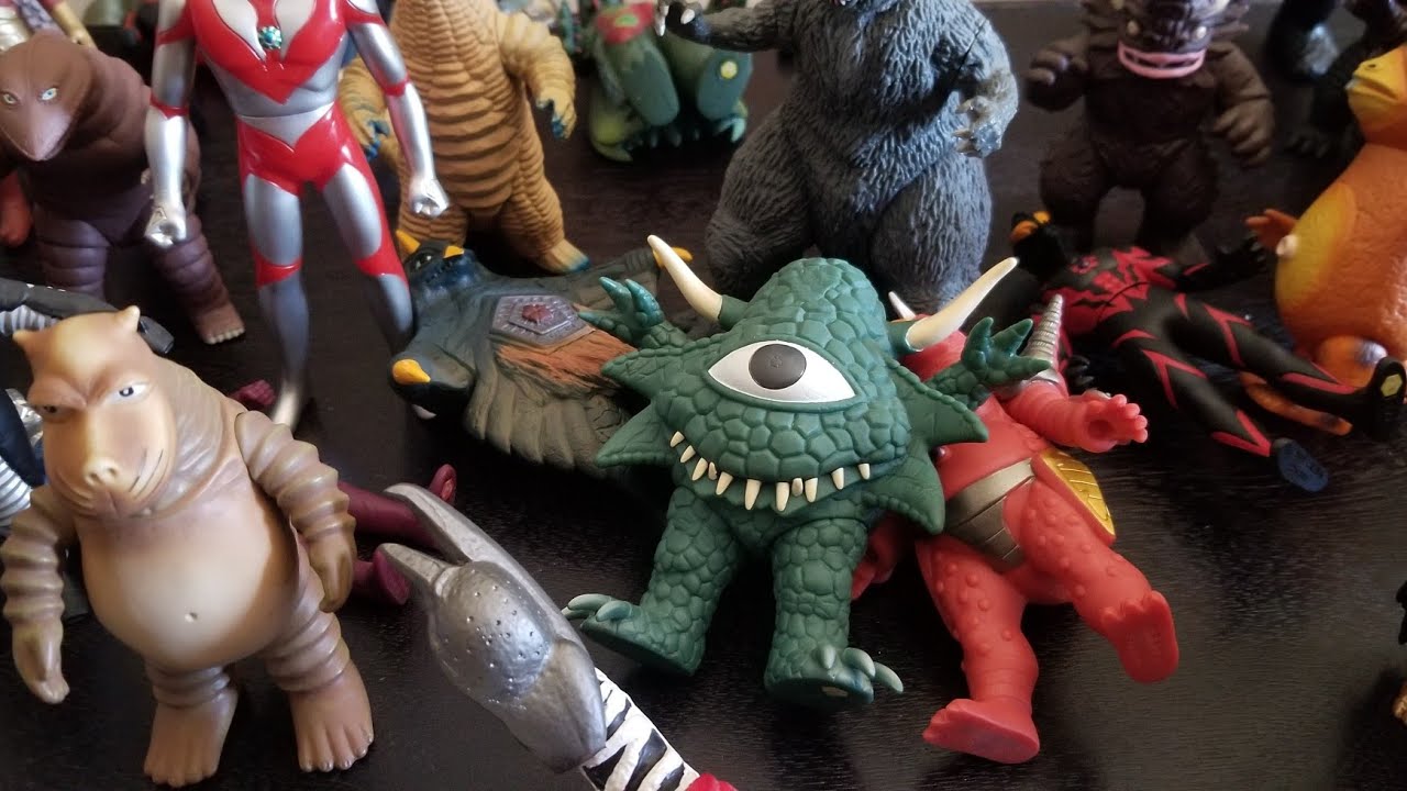 Japanese Vinyl Ultraman and Ultra Monster Figures - YouTube