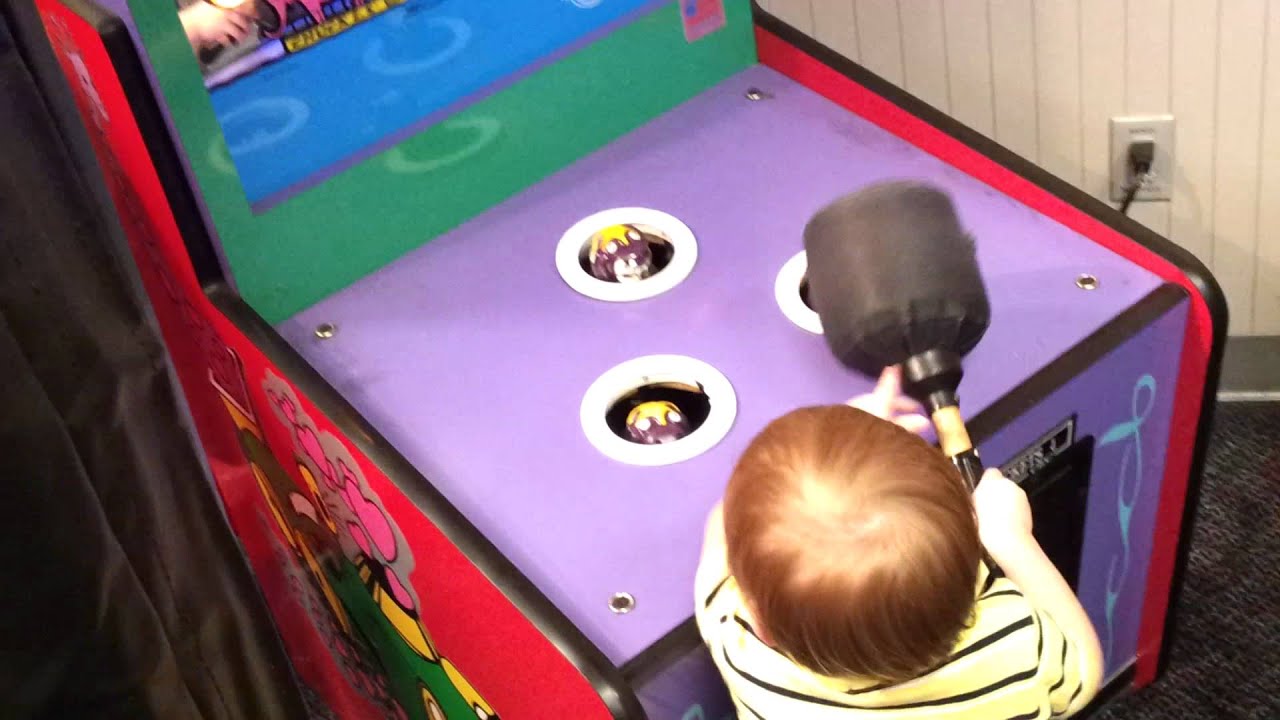Kole - Chuckie Cheese - Whack a Mole - YouTube