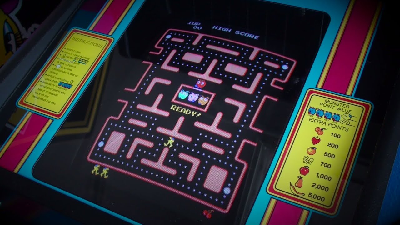 Crazy Otto (Ms. Pac-Man prototype) demo - YouTube