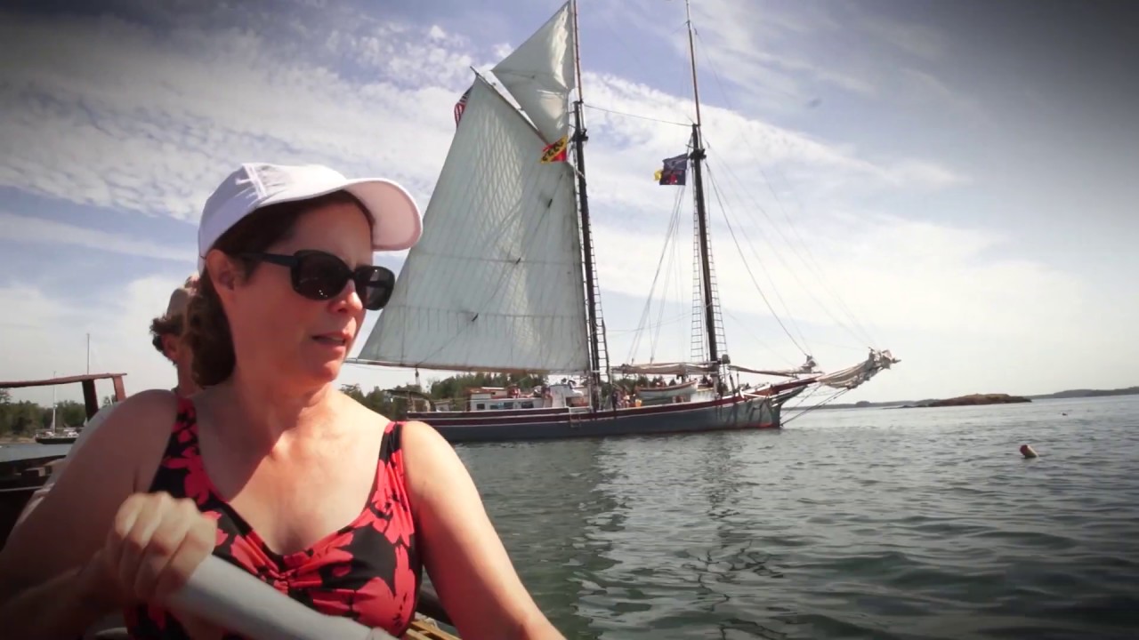 Windjammer Lewis R. French having a Lobster Picnic - YouTube