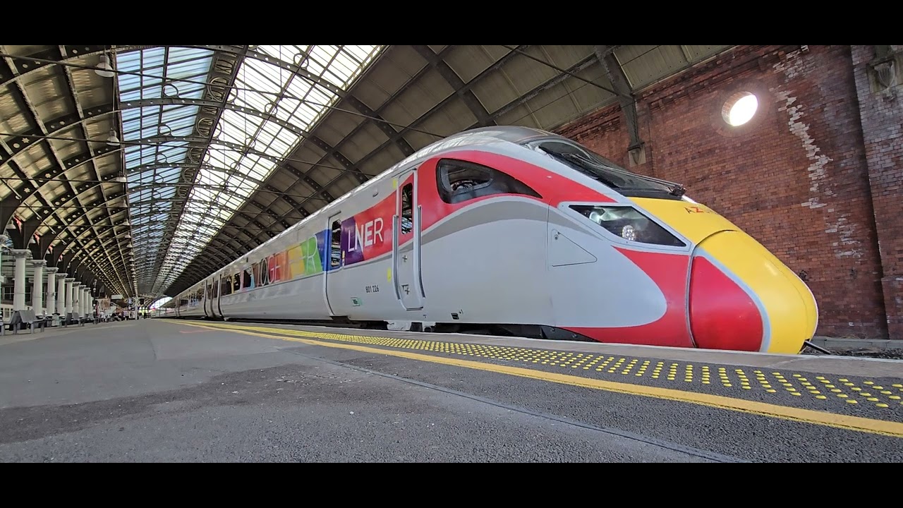 LNER PRIDE TRAIN DEPERT DARLINGTON STATION - YouTube