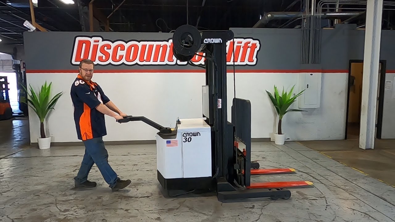CROWN 30WRTT-S 3,000lb Electric #9339 - Walkie Stackie Reach For Sale ...