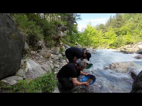 Altın Arama Tutkusu Dere Yatağında Neler Bulduk...!!!