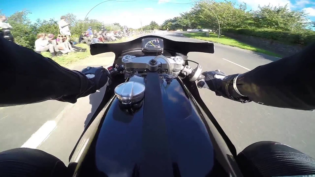CLASSIC TT PARADE 2015 Rob North Trident - YouTube