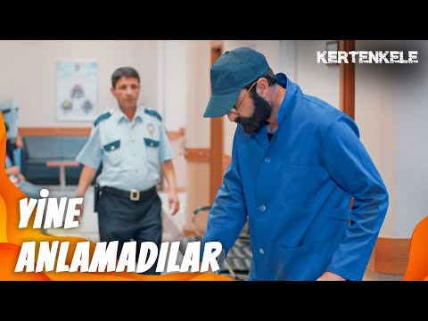 Ziya temizlikçi kılığına girerek karakola girdi  - Kertenkele 29. Bölüm