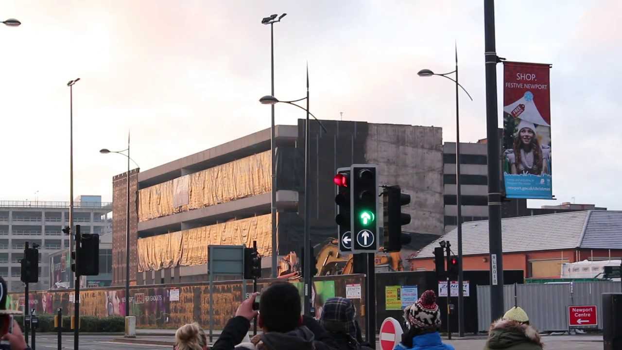 Building exploding - YouTube