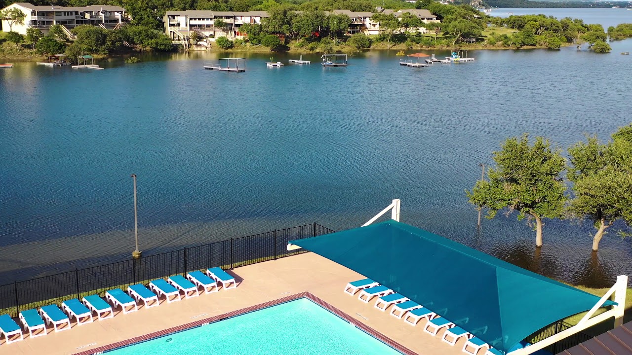 Point Venture on Lake Travis 2018 Floods - YouTube