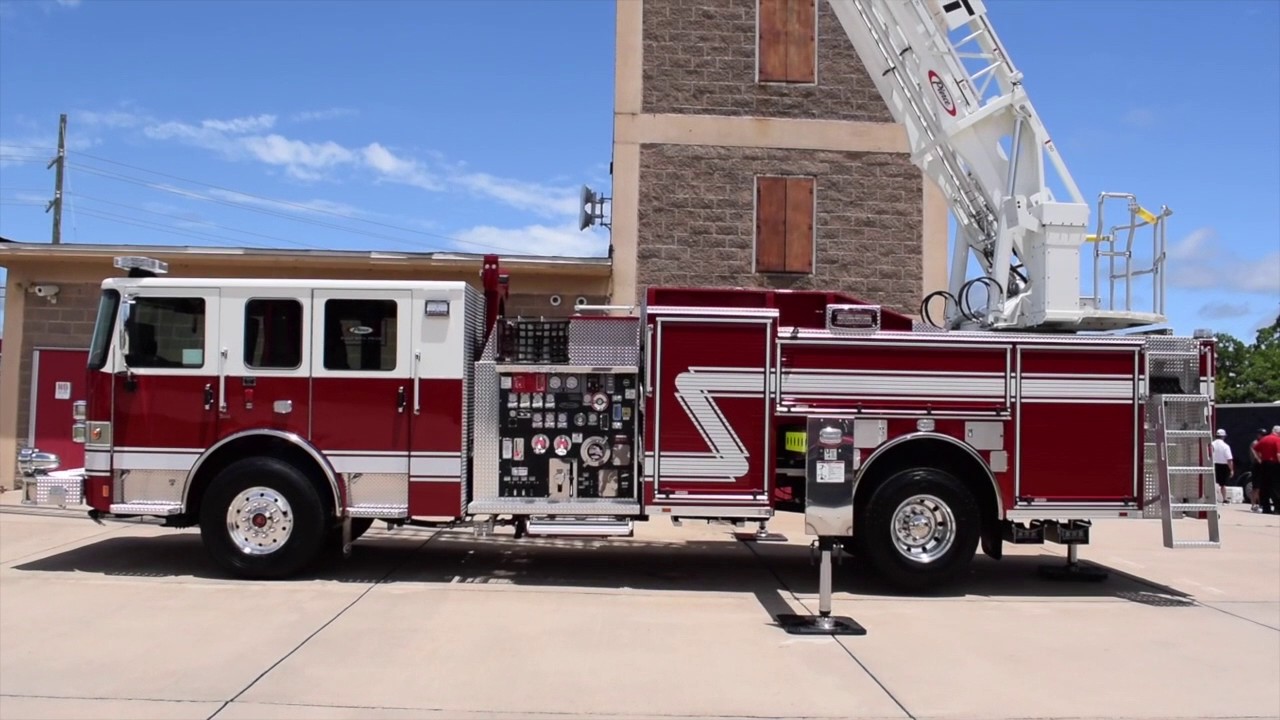 Quick Walk-Around: Pierce Enforcer Ascendant 107' Ladder - YouTube