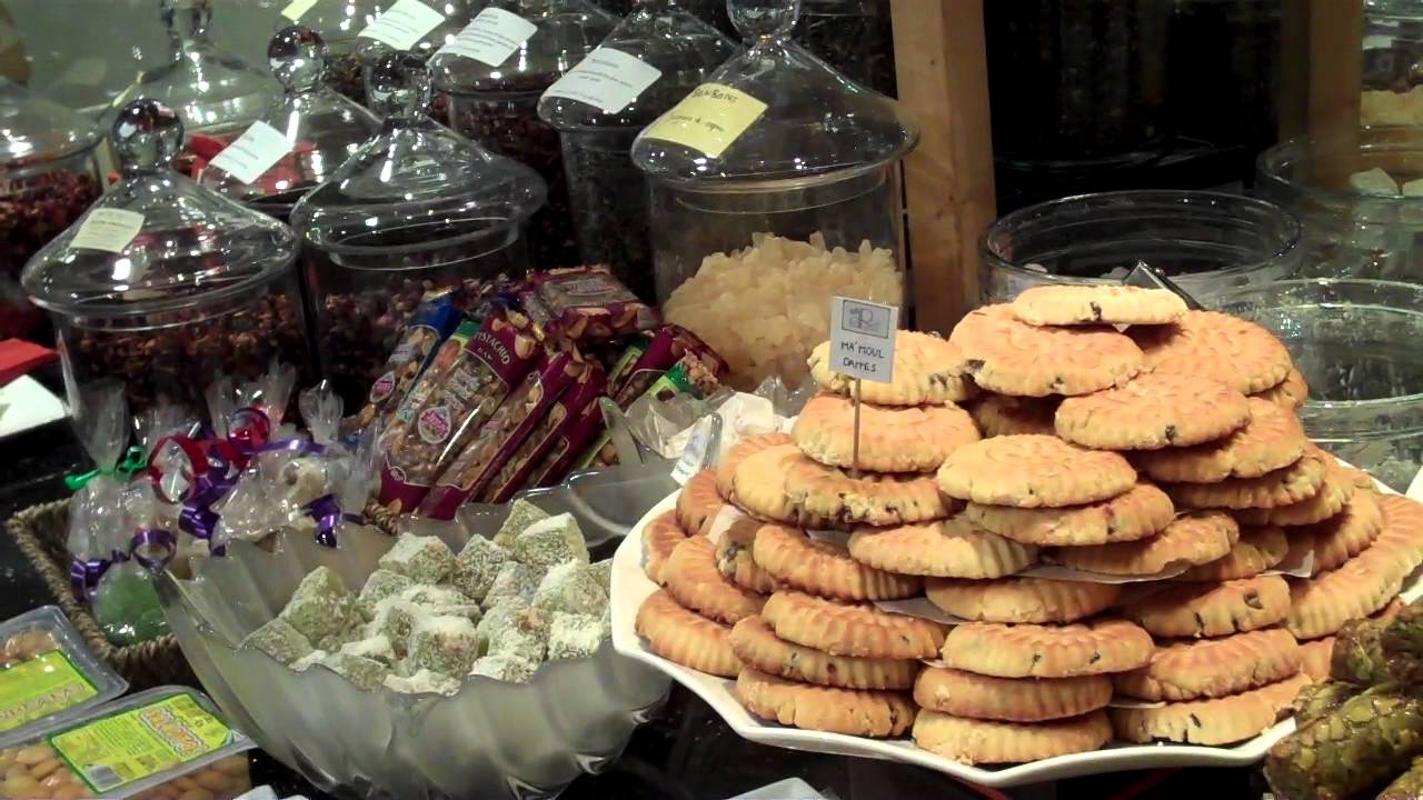 Middle Eastern Candy in Brussels - YouTube