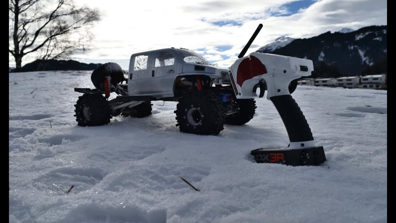 FULL THROTTLE Dual Motor SCX10 on ICE - SPEED Climbs - AUSTRIA - YouTube