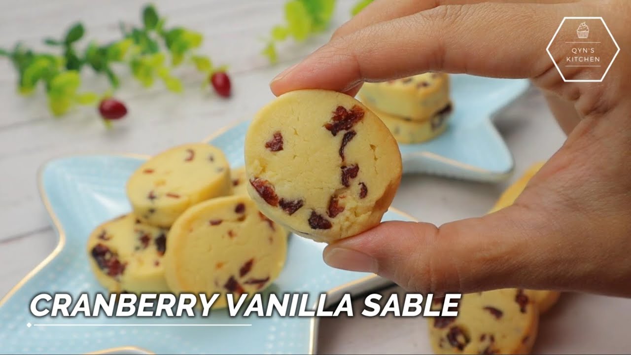 15 minutes Cranberry Vanilla Sable cookie that will melt in your mouth ...