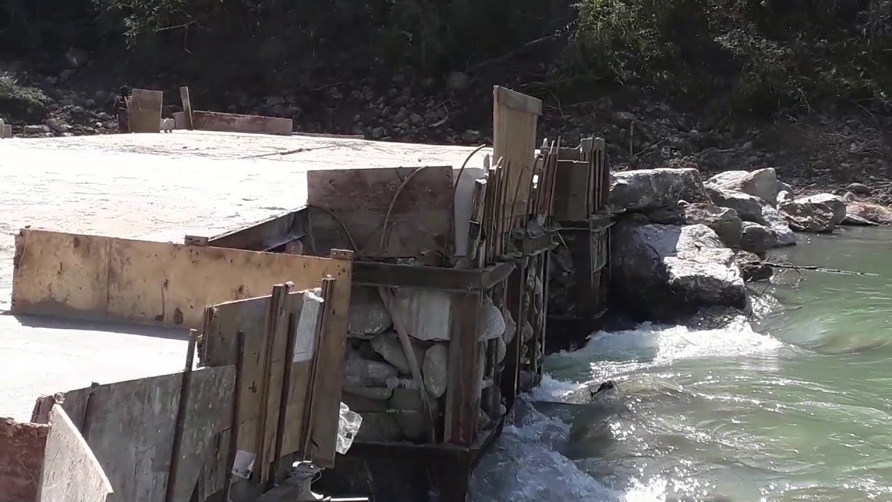 Temporary River Crossing Structure - YouTube