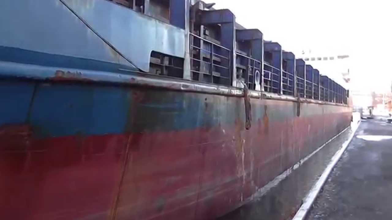 Manchester Ship Canal Latchford locks 04/01/2015 - YouTube