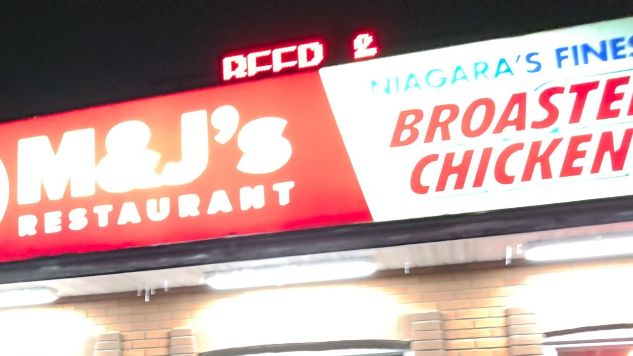 Eating at M&J Restaurant in Fort Erie - YouTube