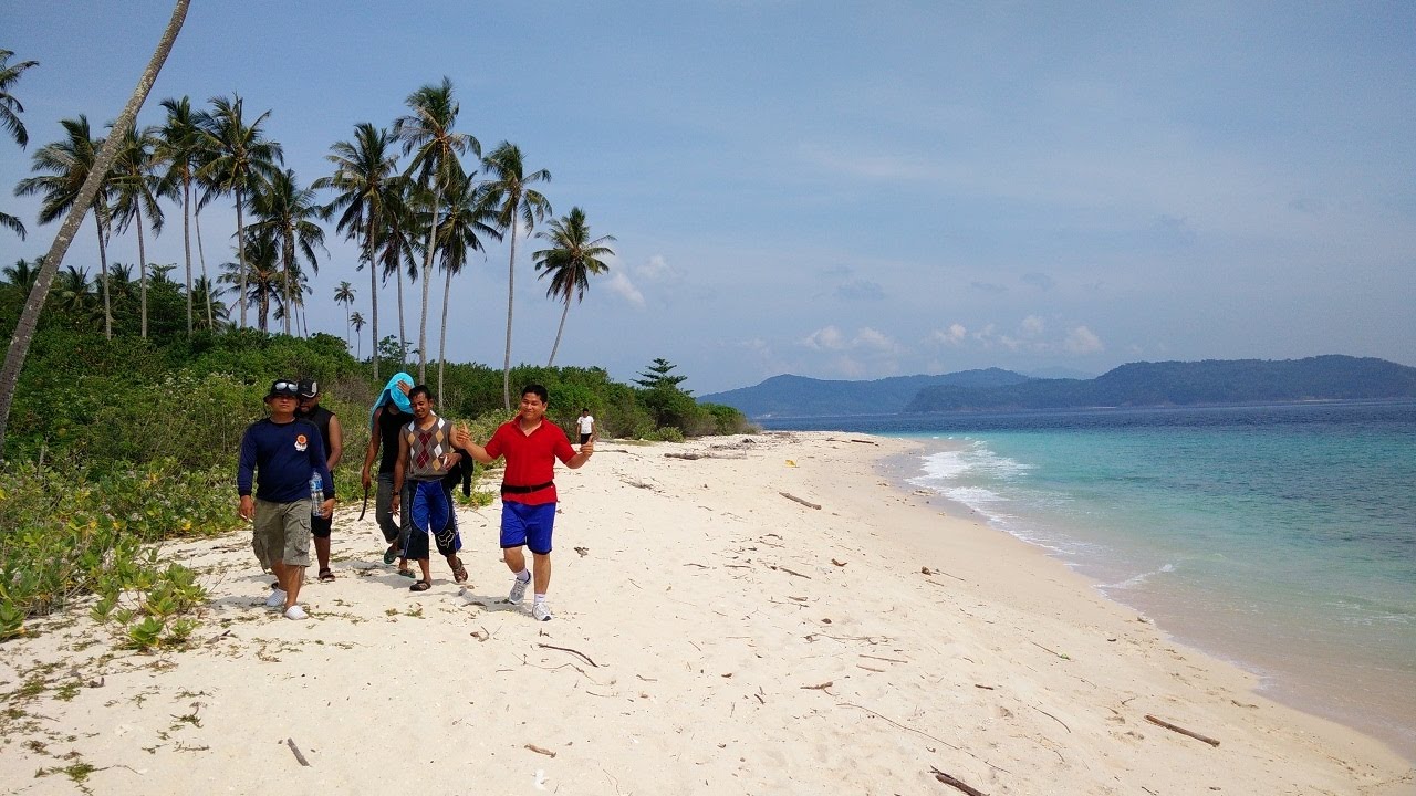 Welcome To Bunta Island. Sepotong Tanah Surga Yang Jatuh Ke Bumi. - YouTube