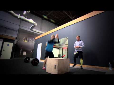 Rafał Mroczek trenuje crossfit.