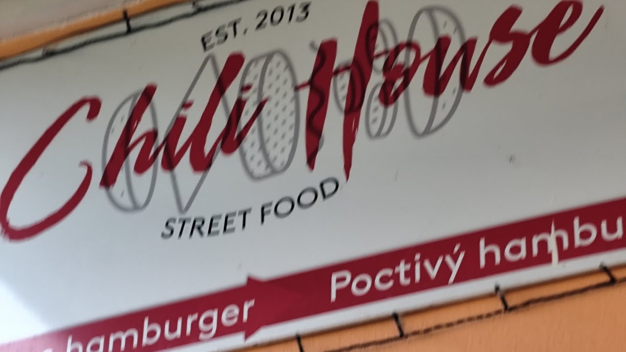 CHILI HOUSE NAGYMEGYER!! 🍔 - YouTube