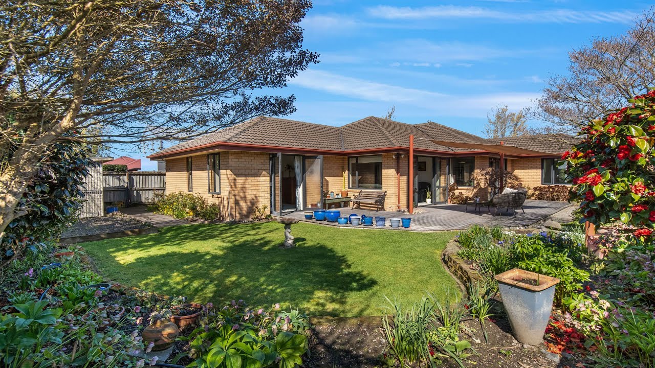 21 Richard Seddon Drive - YouTube