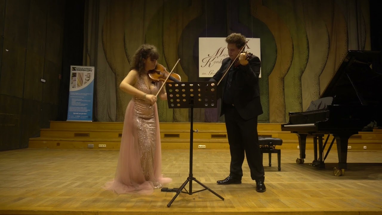 Polish Violin Duo - Olga Hans - Canto a due - YouTube