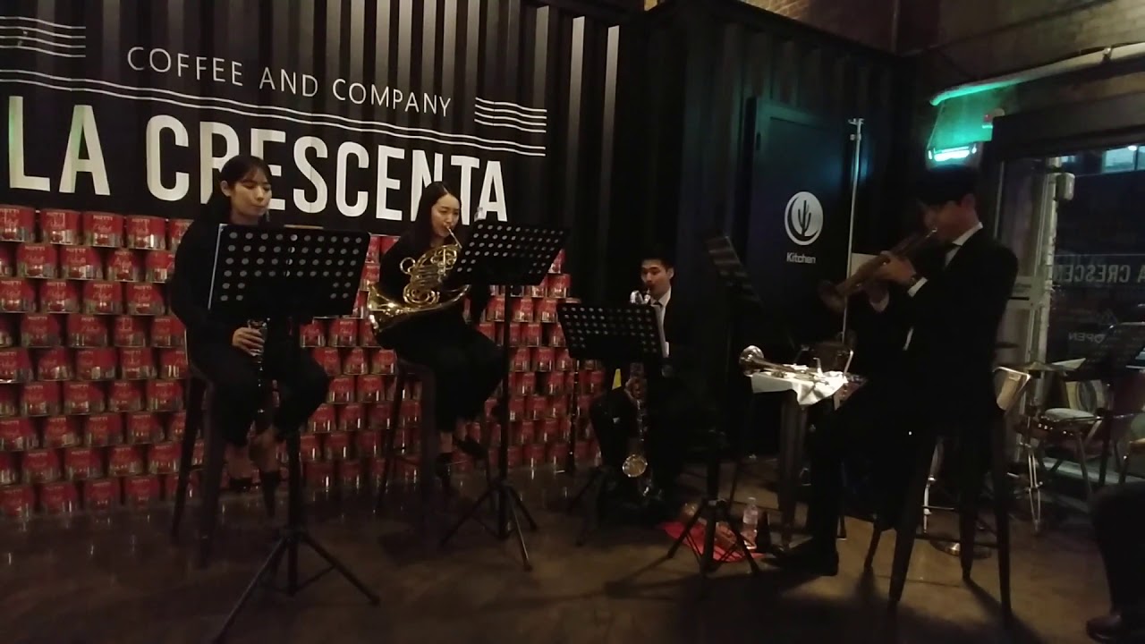 울면안돼 (스페셜 앙상블 Special Ensemble) - YouTube