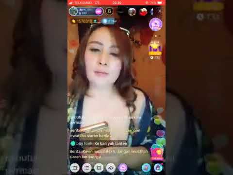 Pamer dada hot bigo Tante