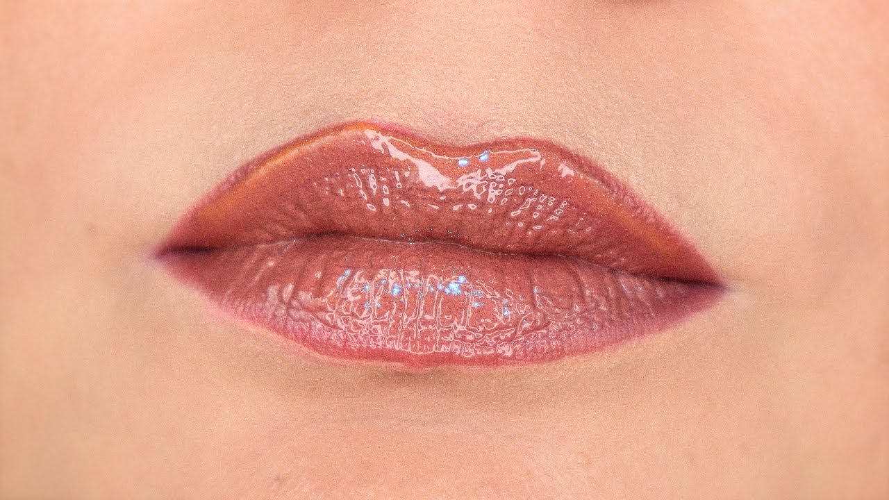 Simple Lip Gloss Tutorial: Easy Steps for a Glossy Finish | Simple Lip Gloss - YouTube