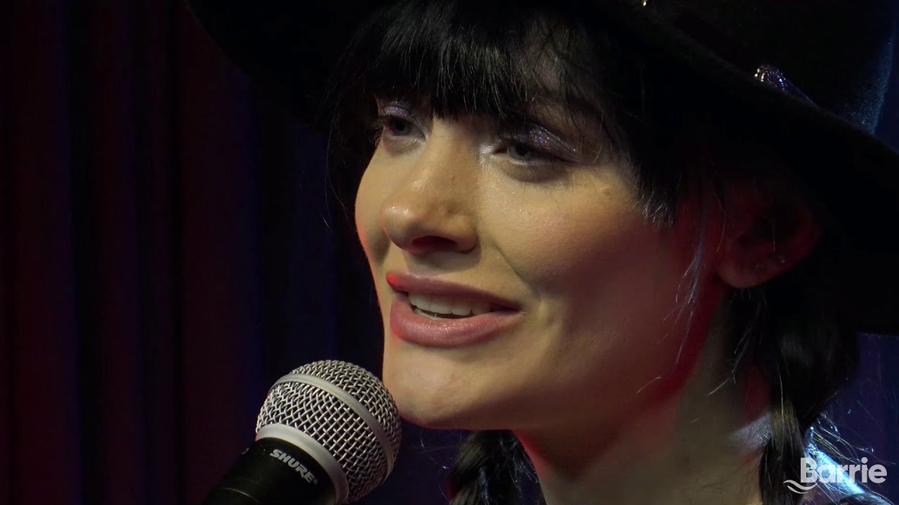 Emerging Musicians Showcase: Melina Melle - YouTube