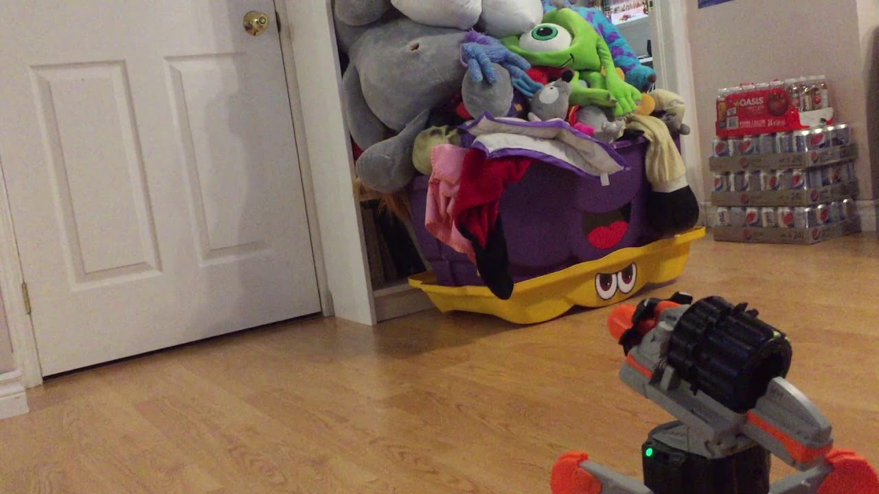 Nerf N-Strike Elite Combat Creatures Terradrone - YouTube