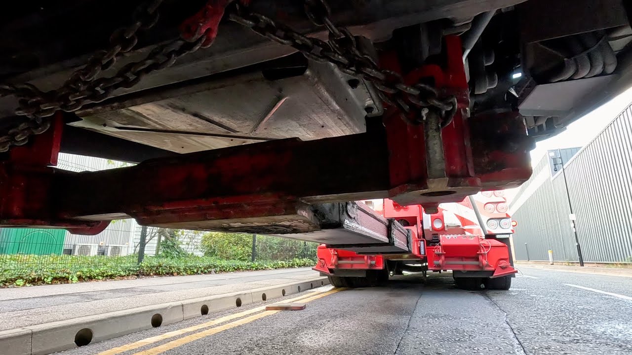 how to tow a dustcart - heavy recovery - YouTube