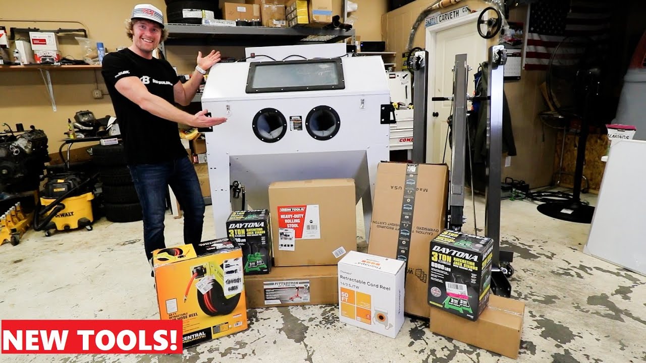 Sand Blast Cabinet & Must Have Garage Tools - Channel Update! - YouTube