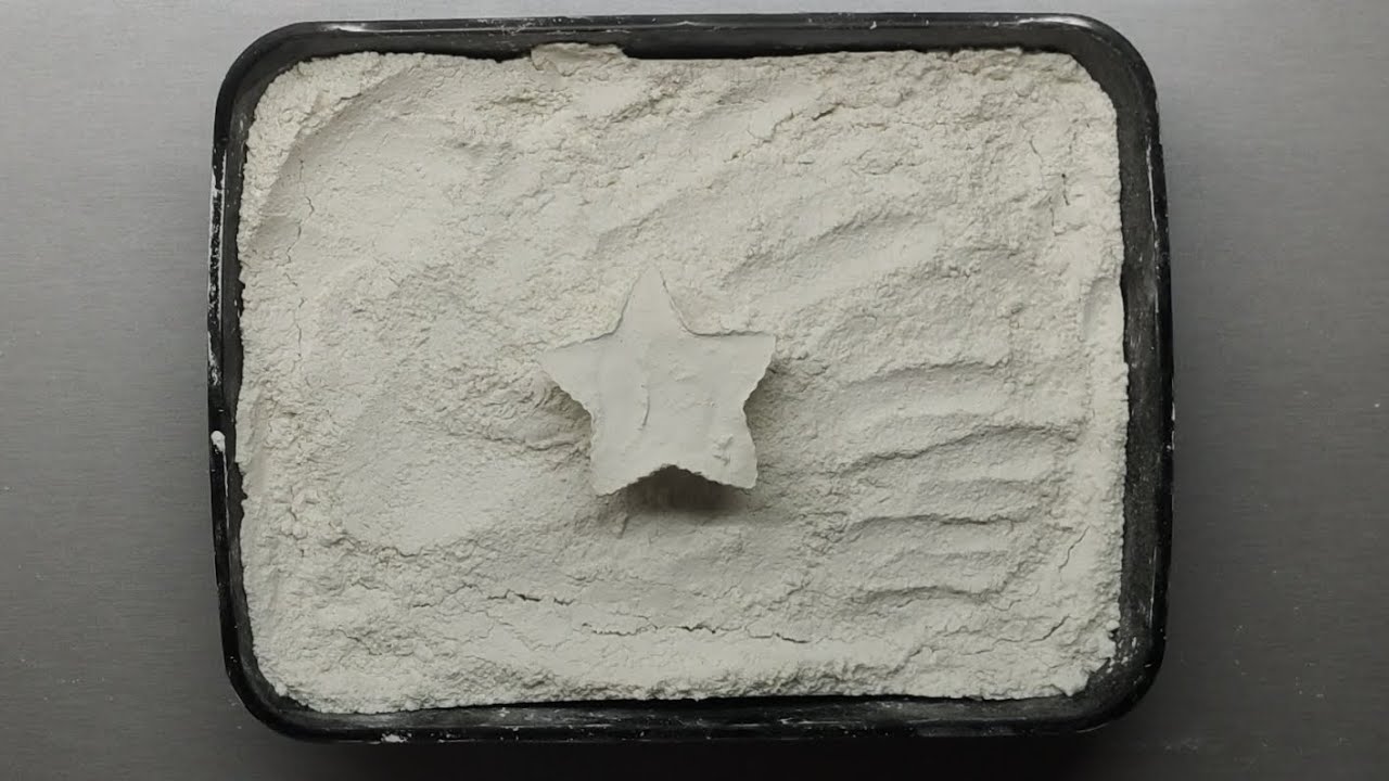 chalk crushing #satisfying #youtubeshorts #gymchalk #asmr # ...