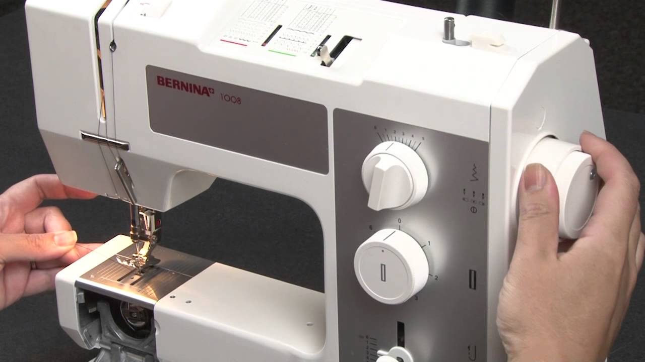 Threading the Manual Sewing Machine - YouTube