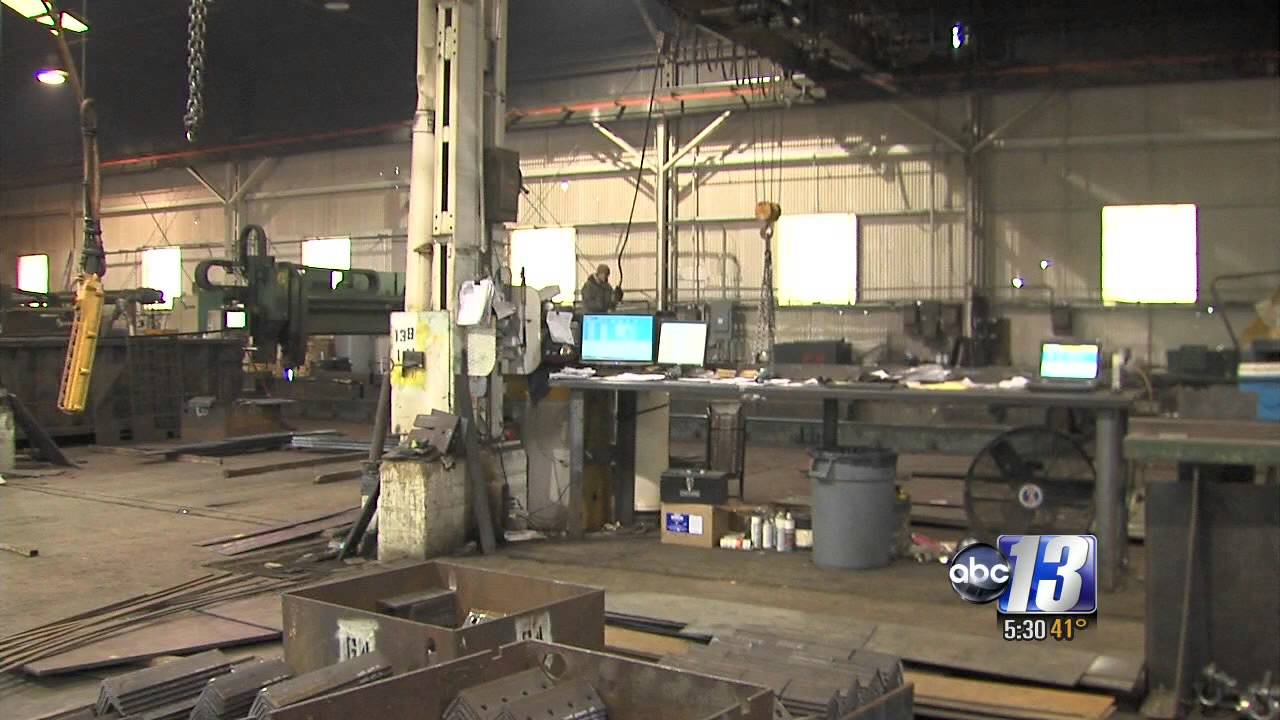 Banker Steel in Campbell Co. Uses New Way to Build Buildings - YouTube