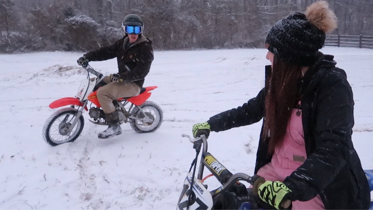 HER FIRST TIME RIDING PIT BIKES IN THE SNOW! - YouTube