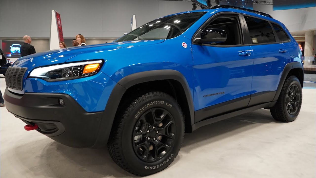 The New Jeep Cherokee 4x4 Trail Hawk - First Look - YouTube