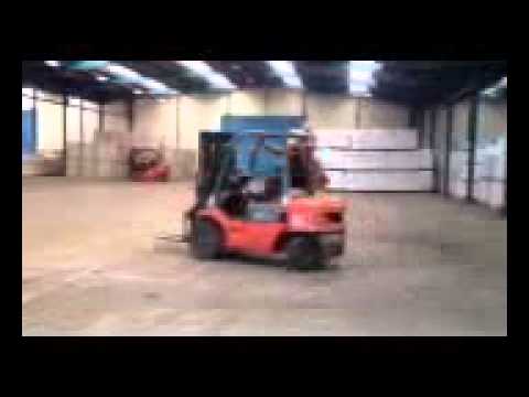 Forklift tricks - YouTube