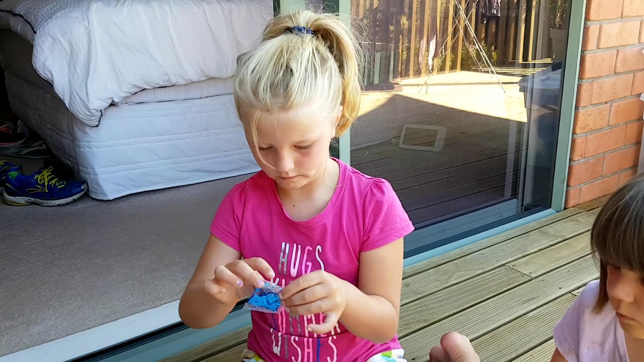 Amelia Fraser Slime - YouTube